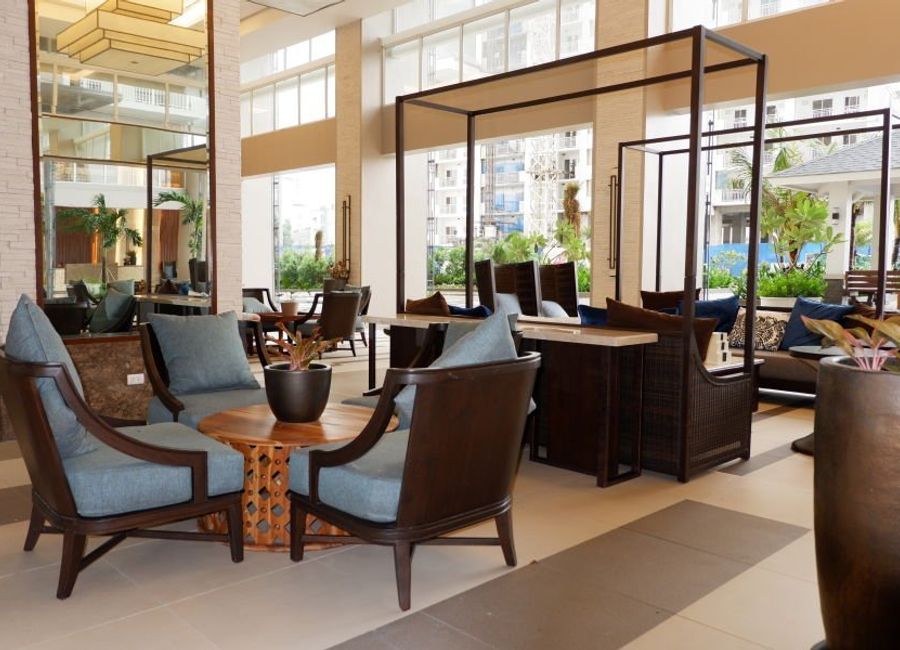 2 Bedroom Condo near Capitol Commons, SM Aura Mckinley Hills SM Mega Mall