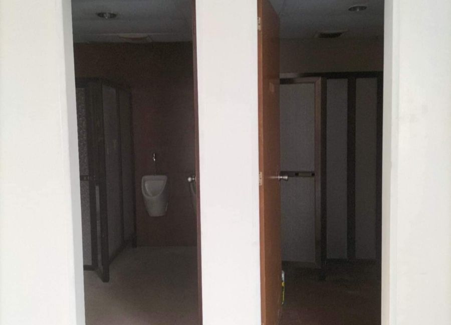 2nd Floor Commercial Space Located in Tejeron street., Santa Ana, Manila