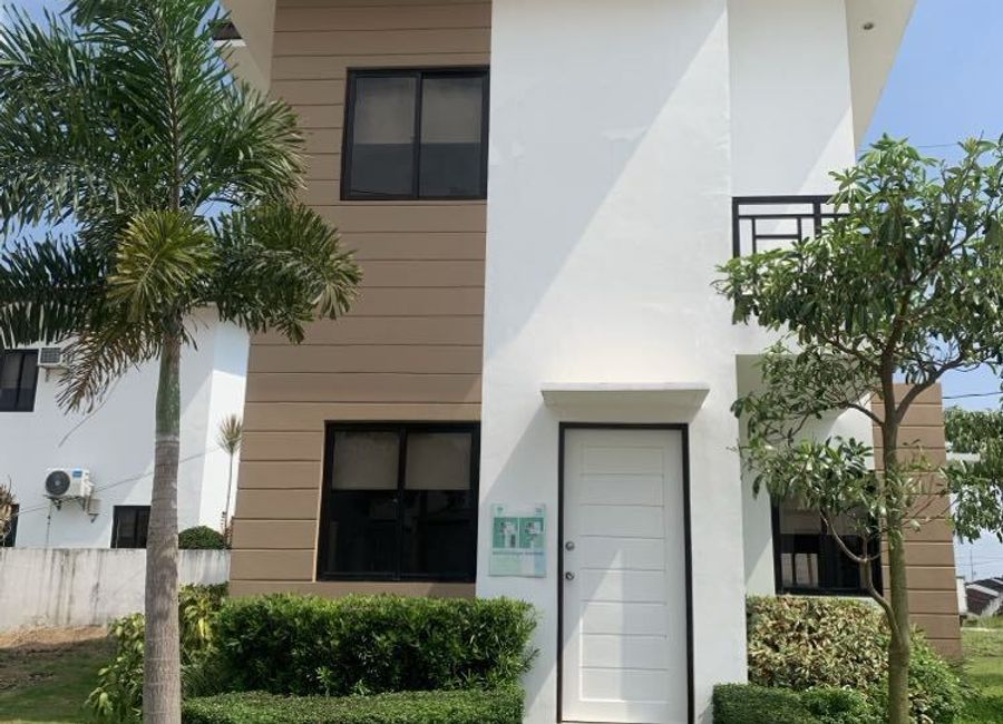Modern 3-Bedroom Single Detached Residence Close to Kapitol