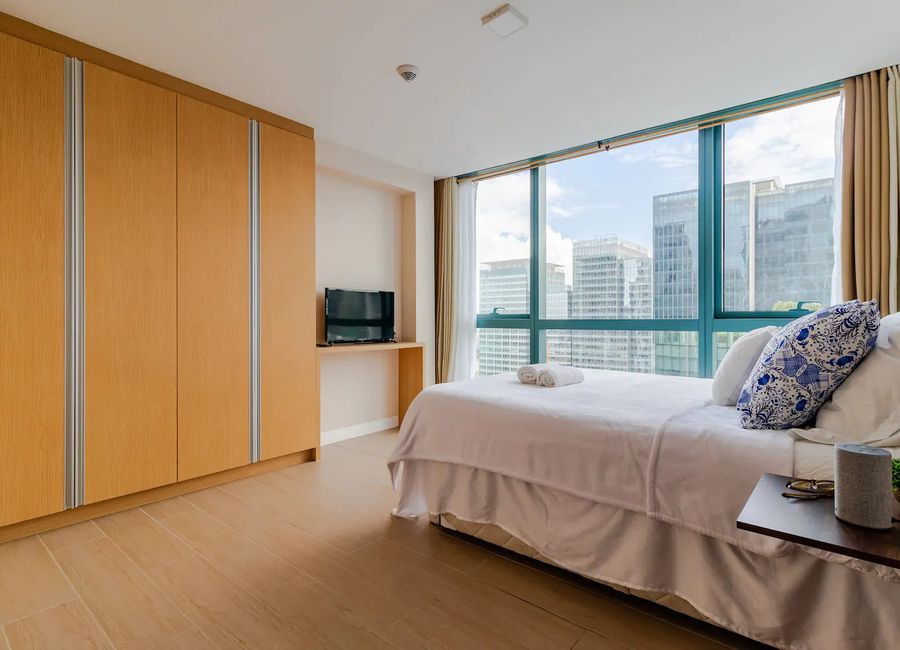 FOR SALE: One Uptown Residences BGC – Fully Furnished 2BR Condo