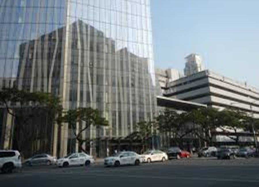 185 sqm Commercial Office Space for rent located at Makati Avenue