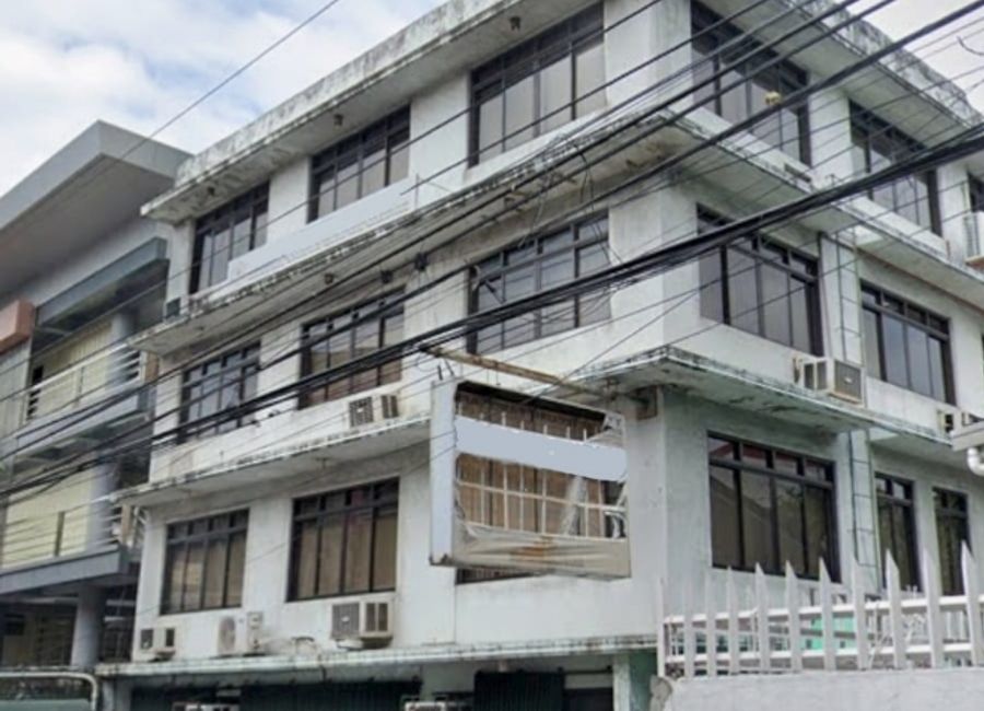 Commercial Building for Sale near Cubao