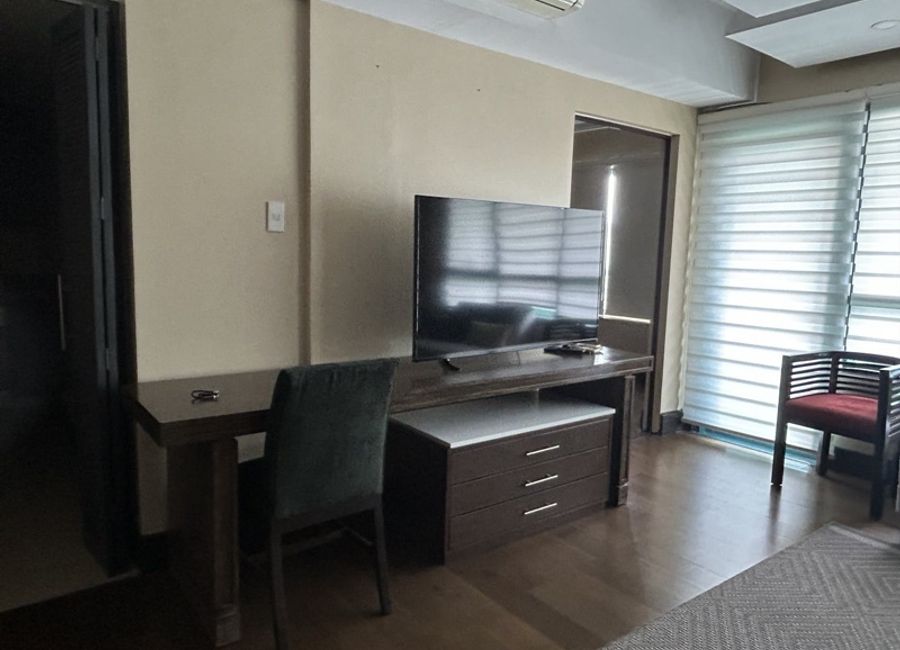 Rush for Sale Fully Furnished 58 sqm 1 Bedroom and Parking Unit in ...