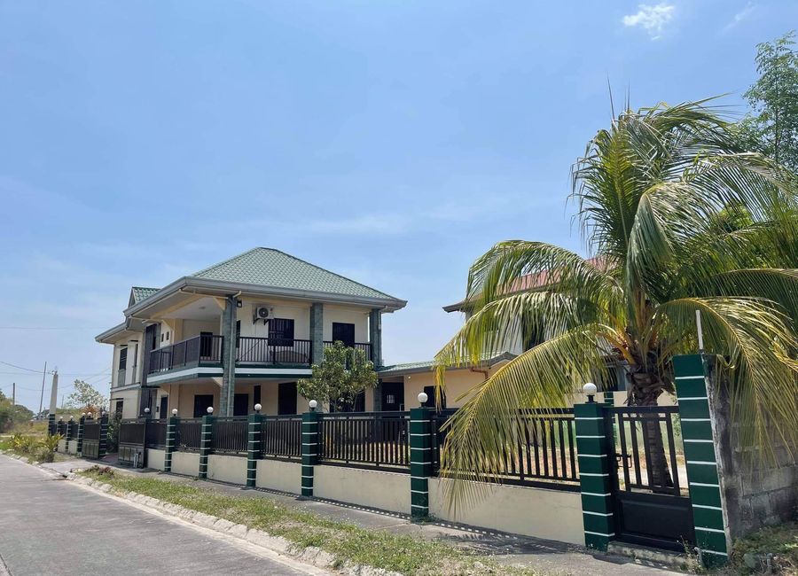 House and Lot for Sale inside secured Subdivision near Clark Gate