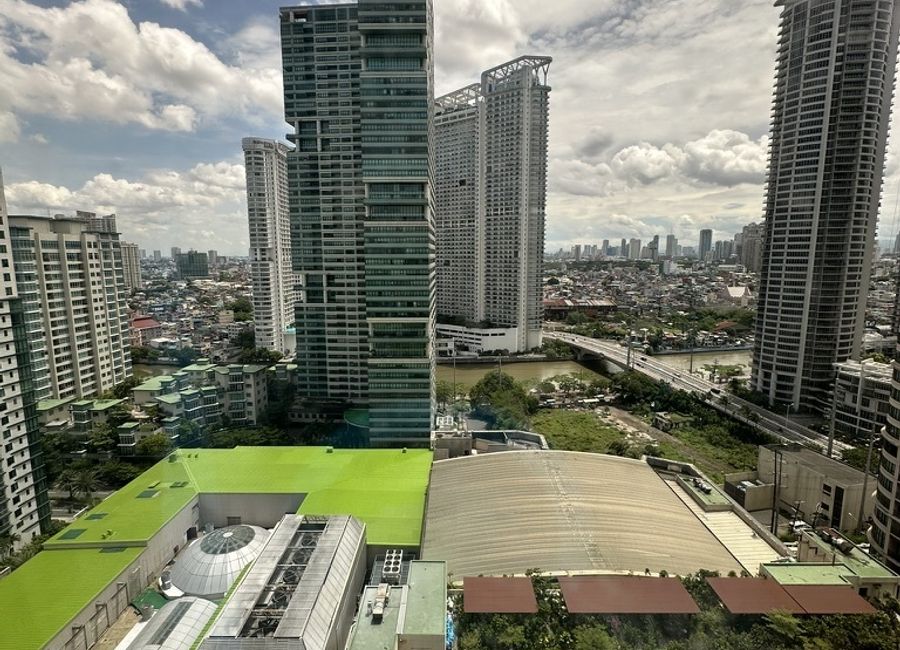 For Lease: 2 bedroom at The Balmori Suites, Rockwell Center