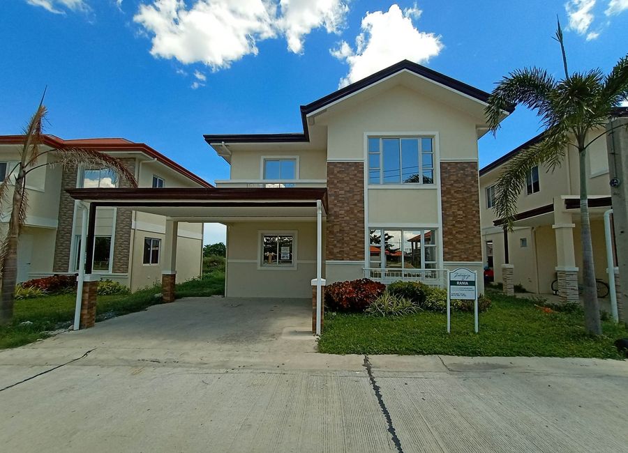 Fully Secured Rania 4 Bedrooms House and Lot For Sale in Angeles Pampanga