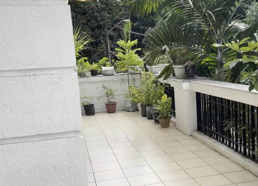 6 Bedrooms House and Lot For Sale Phil-am Homes, Quezon City