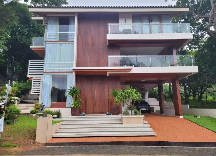 Brand New Aesthetically Pleasing House and Lot For Sale in Anvaya Cove ...