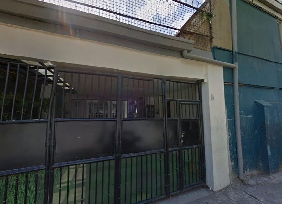 300 sqm 4-Bedroom House with Garden and Solar Panels in San Jose ...