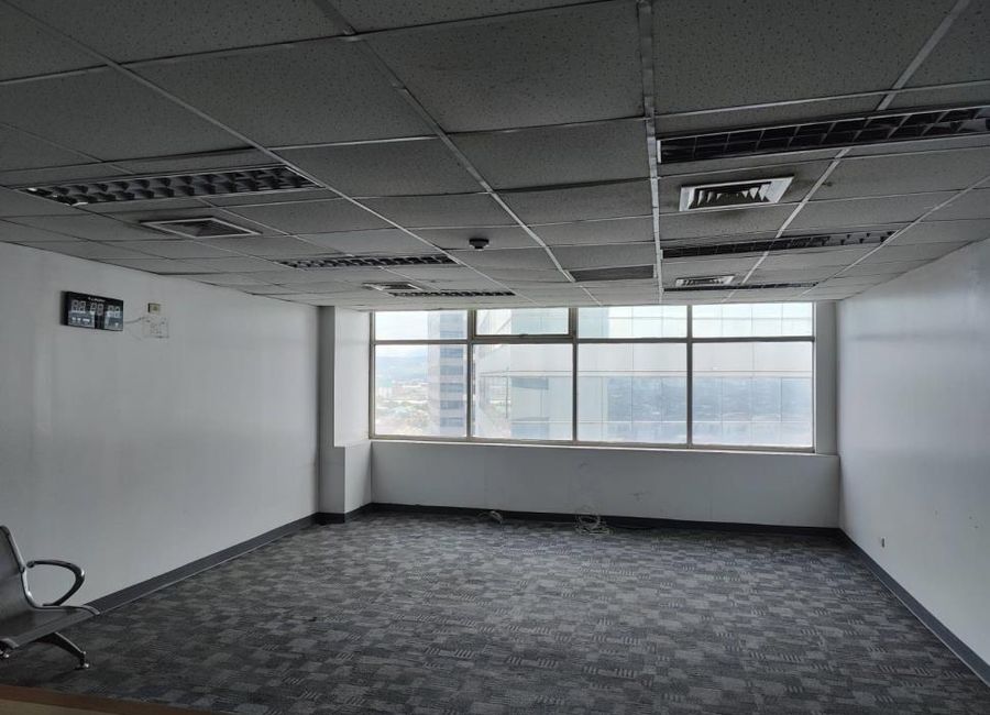 210 sq.m. office space for lease in Eastwood