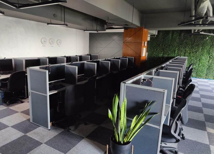 534 sq.m. office space for lease in Eastwood, QC.