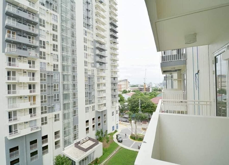 2 Bedroom w/Balcony Corner Unit RFO Kasara Pasig Ortigas Tiendesitas Megamall C5