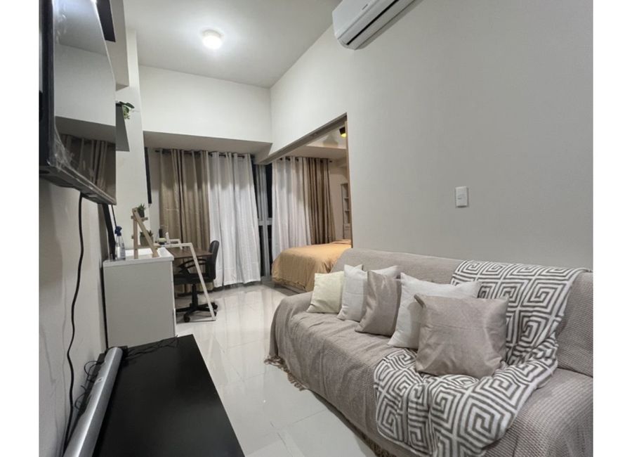 1BR FOR SALE IN UPTOWN PARKSUITES TOWER 1 BGC