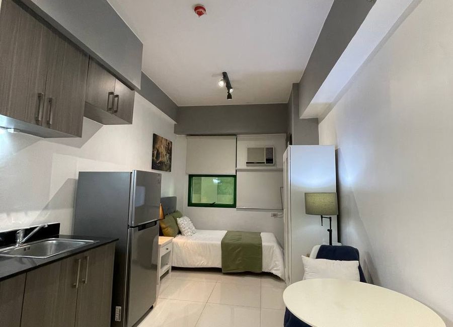 For Sale Studio Condominium Unit In Symphony Tower 2