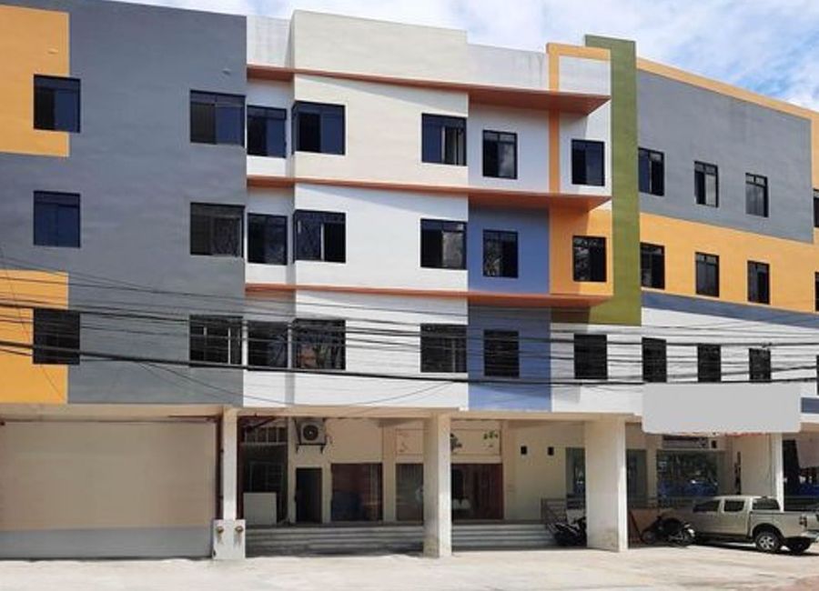 Commercial Space for Rent at Bayan-Bayanan Ave. Marikina City