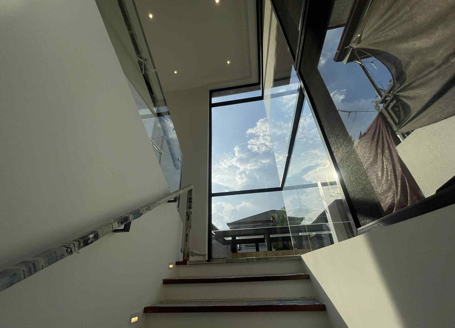 Exclusive 2-Storey QC Home with Pool & Premium Kitchen by BV Integra - Gio