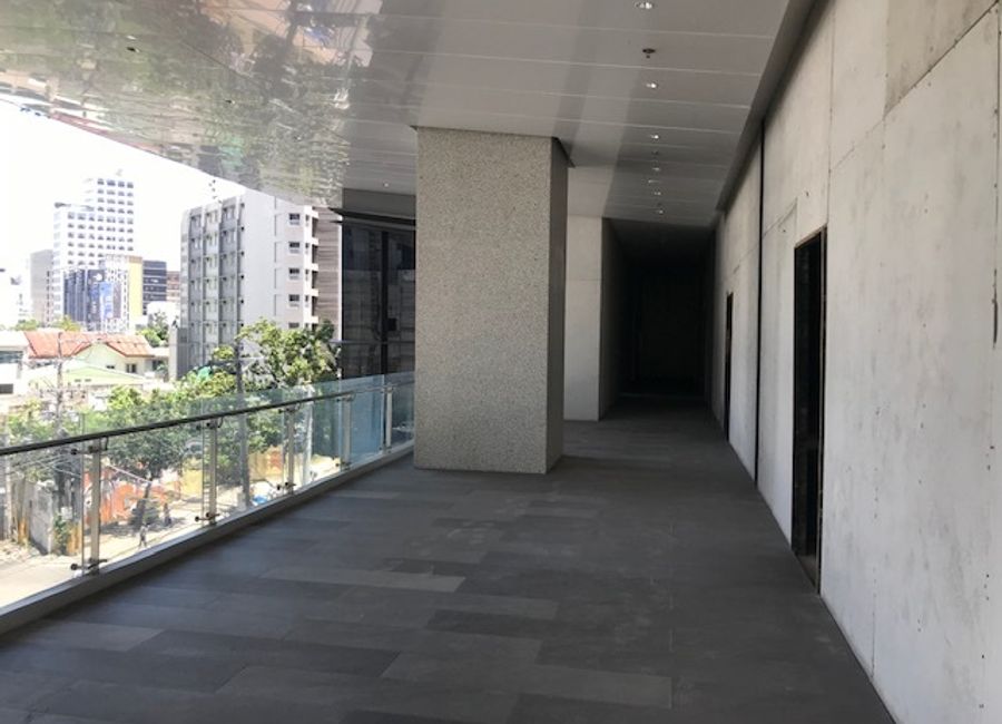 34.15 sqm Retail Space for Rent in One Montage, Archbishop Reyes Ave ...