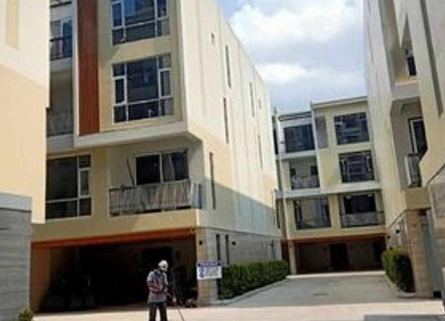 5BR Brand-new Townhouse for Sale in Sunny place Residences, Paranaque City