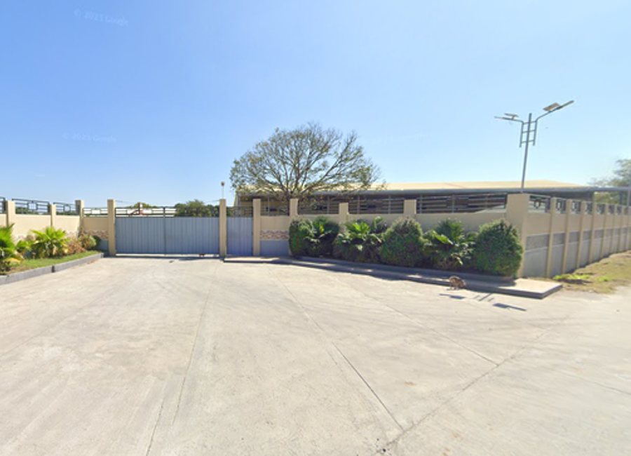 Warehouse Compound with Large Lot Area for Sale in Lubao Pampanga