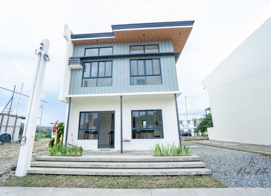 Rocca Plus Model Unit of Intalio Estates w/ Smart Devices