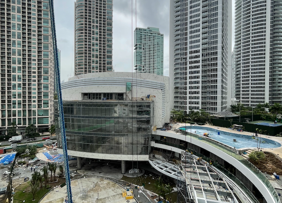 Good Deal: For Sale 3BR Unit in The Proscenium Residences, Rockwell