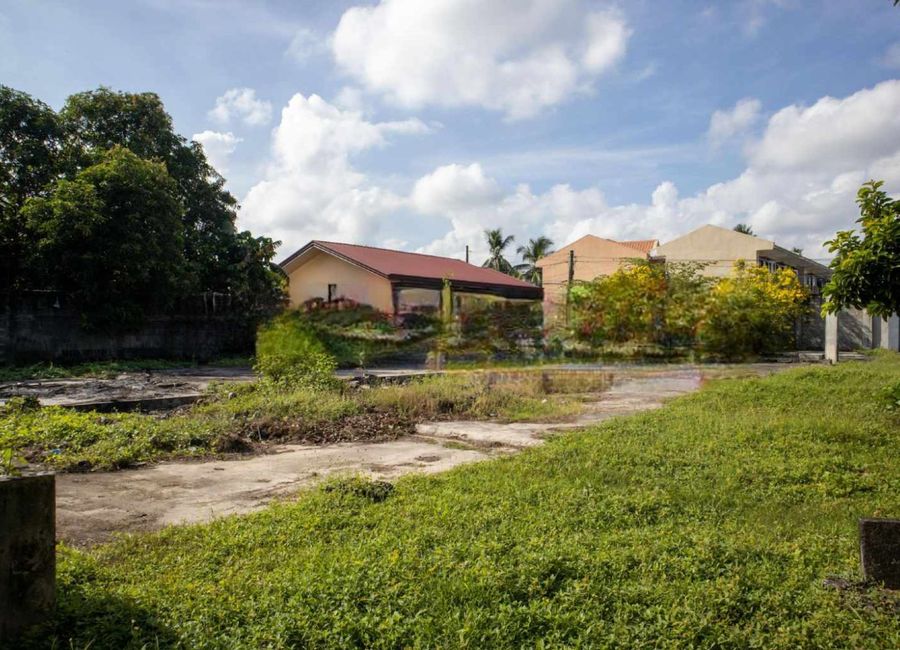 RUSH SALE 1,120 SQM LOT for SALE in Sta. Inez Mabalacat Pampanga 270sqm away from Mc Arthur ...