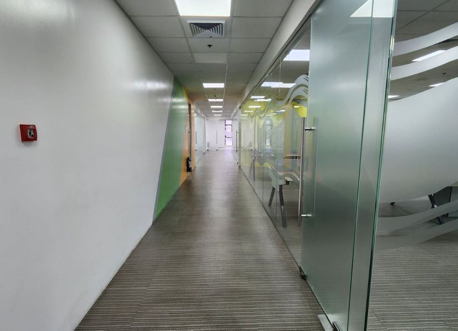 Office Space Rent Lease 1723 sqm Fitted Alabang Muntinlupa City
