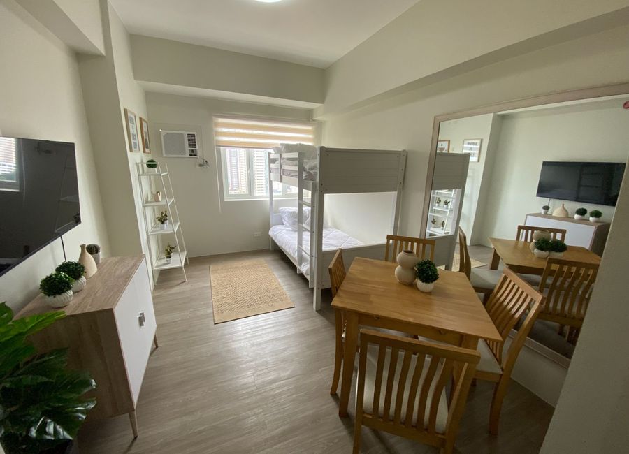 RUSH! Ready for occupancy condo unit in Taft Ave in front of PGH