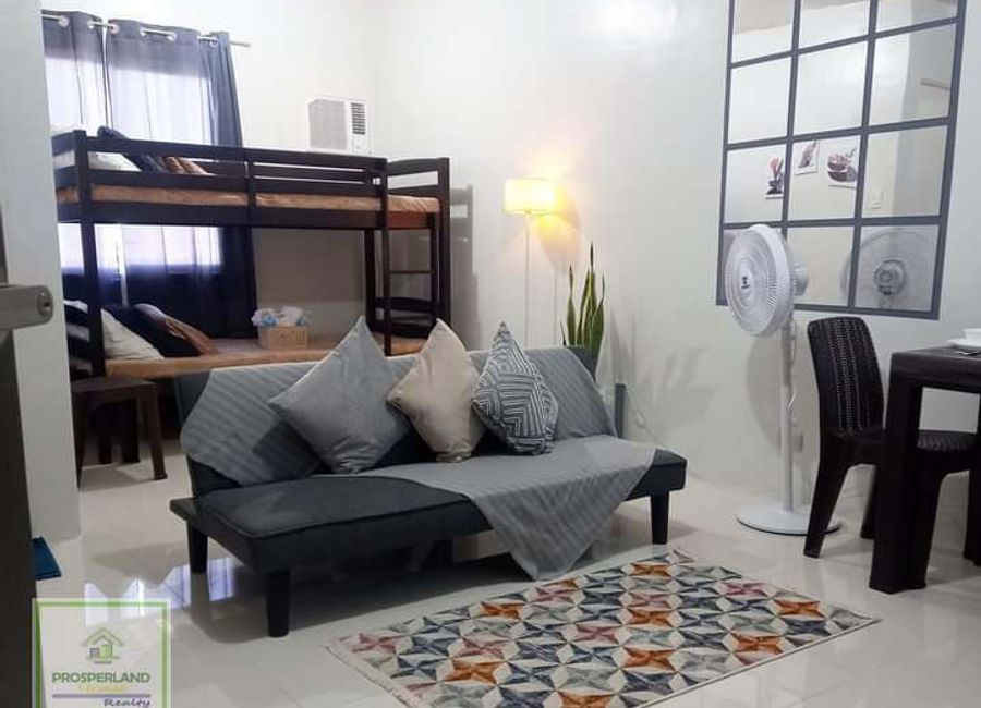 CONDO FOR LEASE/RENT IN LAS PIÑAS