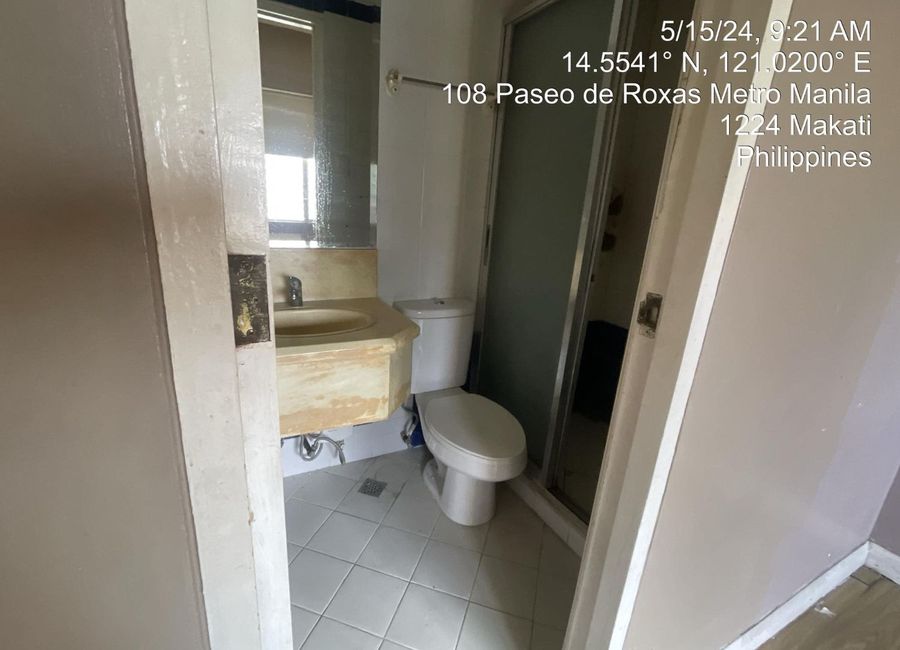 For Sale Bank Owned/ Foreclosed Unit in The Greenbelt Parkplace Brgy ...