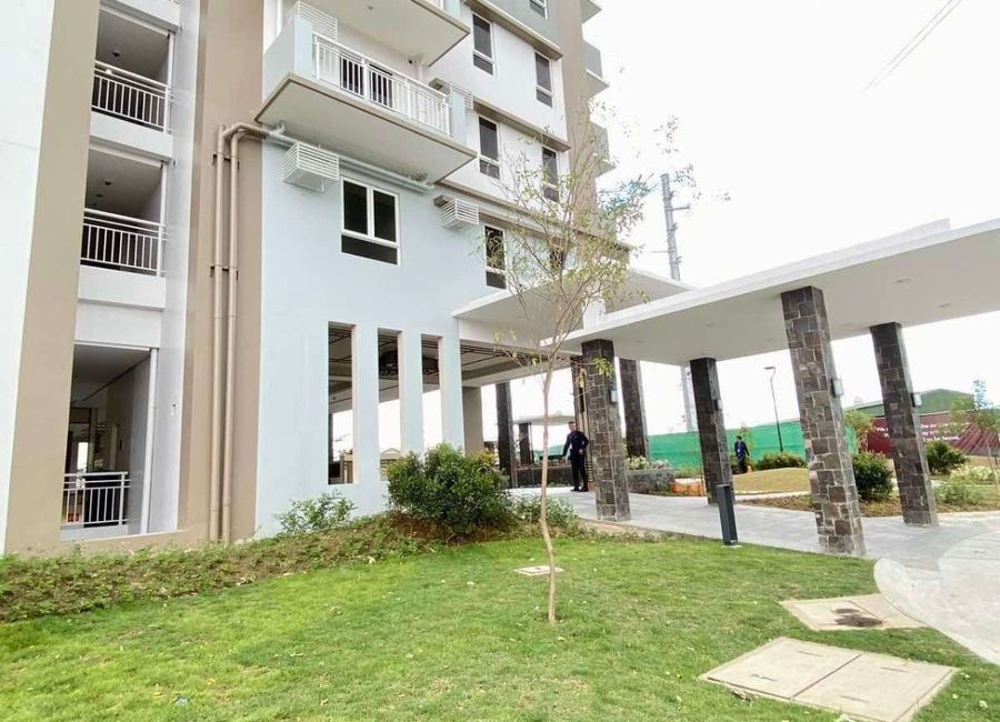 RFO 2BR CONDO IN SATORI PRISMA RESIDENCES EASTWOOD CITY, MEDICAL CENTER ...