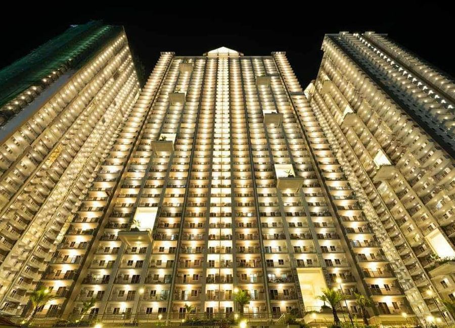 1 Bedroom Resorts Inspired Condo Unit in Pasig City Near SM Aura