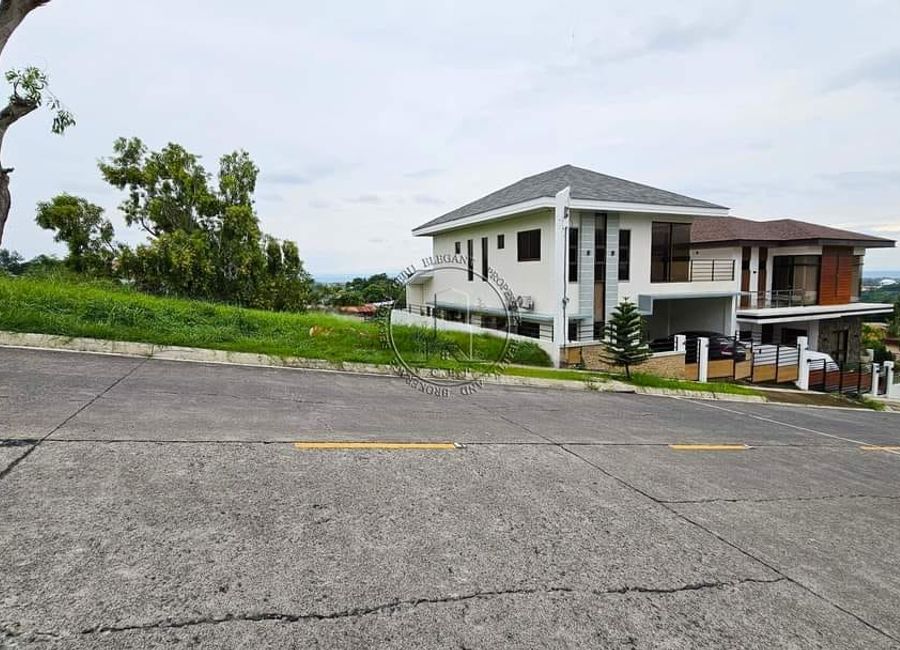 Residential Lot for Sael in a High End Subdivision with Overlooking ...