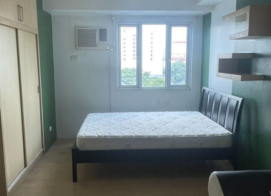 Studio Unit for Sale in M Place, Panay Ave., Quezon City