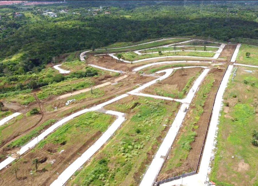 HILLSIDE RIDGE AT SOUTHMONT BY ALVEO LAND