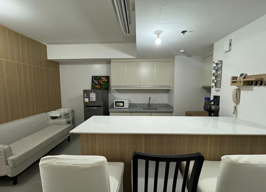 FOR LEASE - Fully Furnished Executive Studio Condo Unit in Annapolis ...