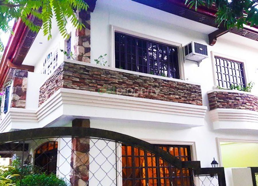 Southwoods Luxury Home - Carmona, Cavite