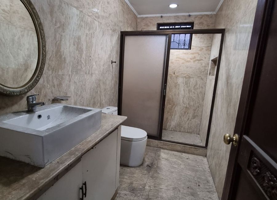 FOR SALE House & Lot located in Greenhills East Village, Brgy. Wack ...