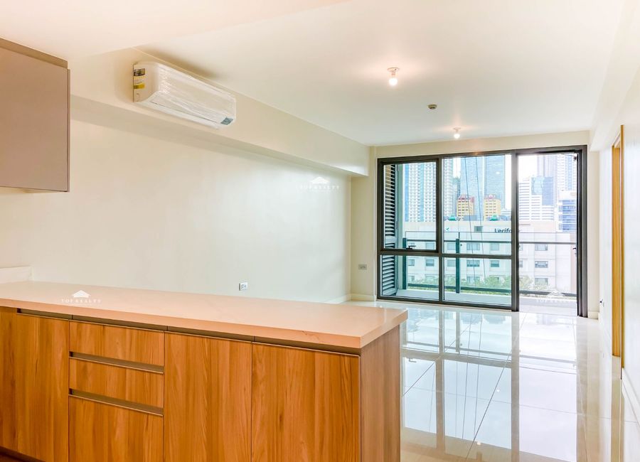 For Sale: 2-Bedroom 2BR Condo at The Empress, Capitol Commons, Pasig ...