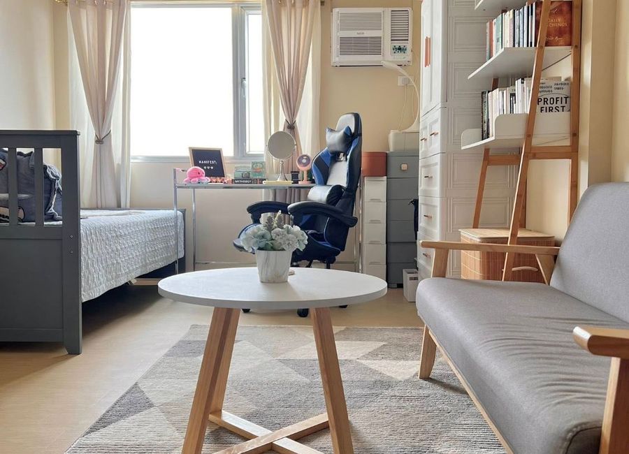 Studio type condo unit for Sale