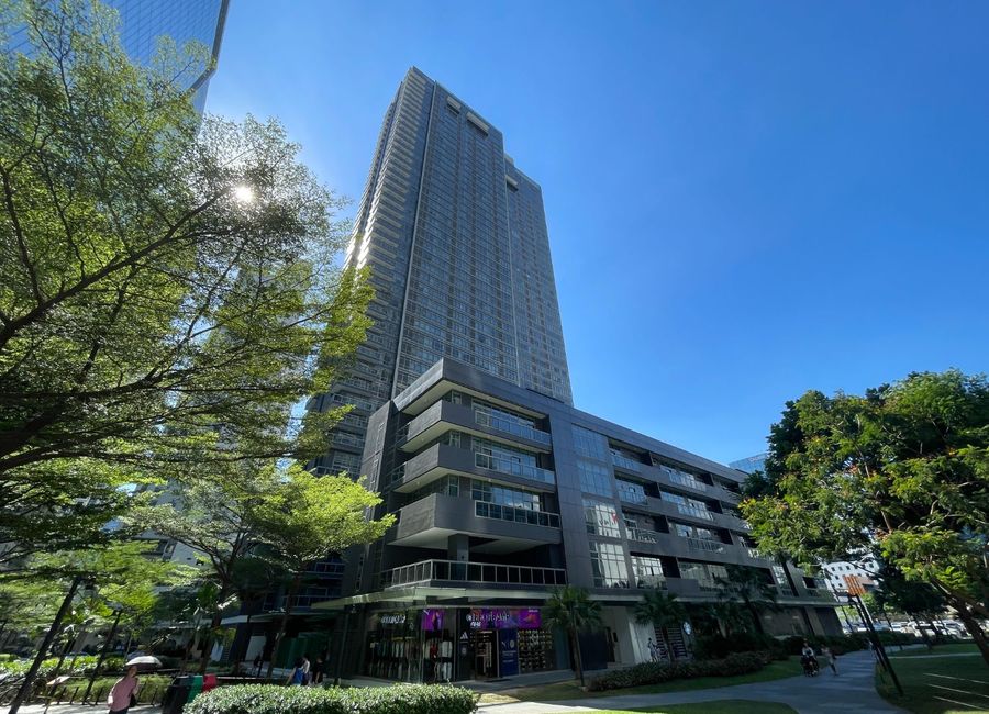 2 Bedroom Unit at West Gallery Place, BGC