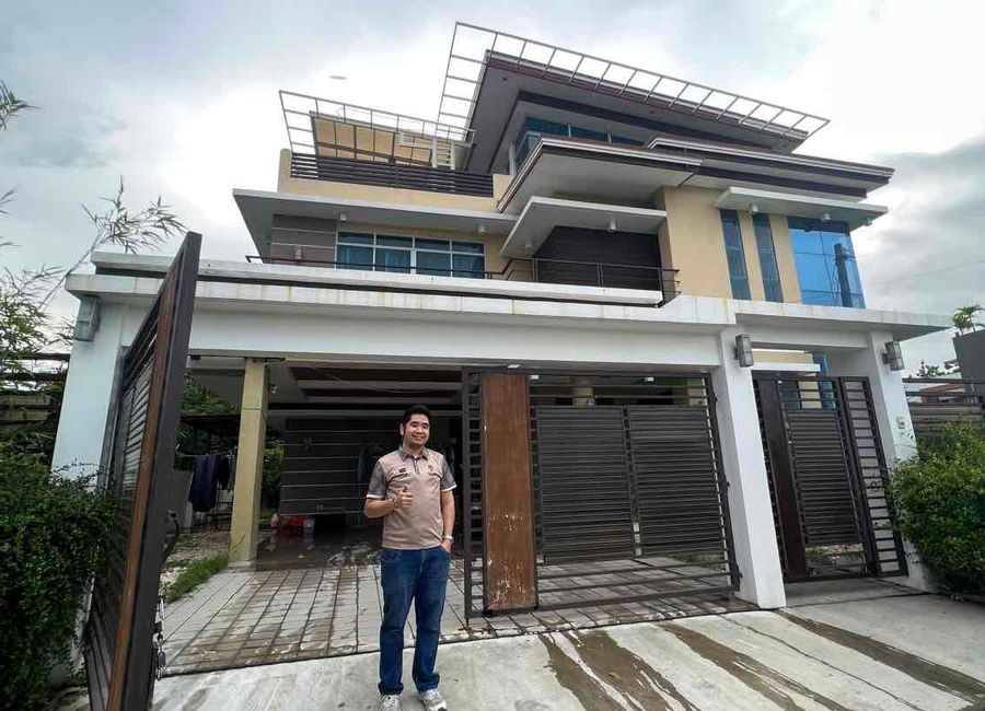 RUSH SALE Spacious 420sqm 7BR House & Lot Fully-Furnished for Sale ...