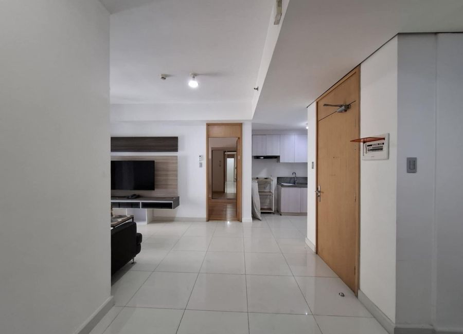 3BR Condo for Sale at Signa Designer Residences Tower 2 in Makati City