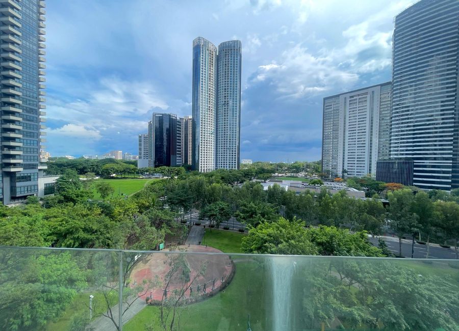 📍 Seibu Tower BGC