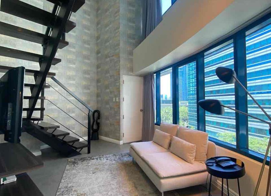 For Rent: 1BR Loft at One Rockwell West