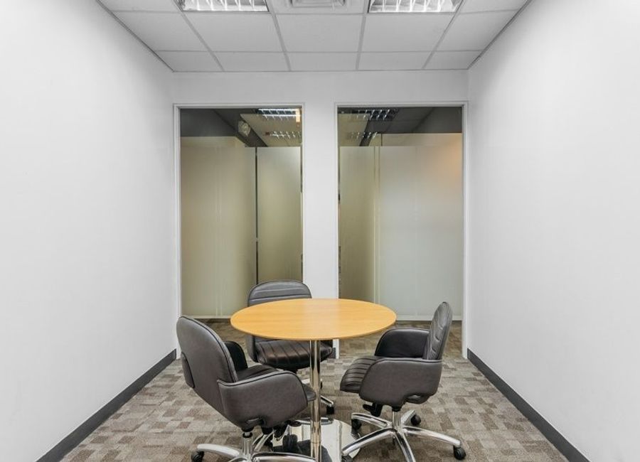 Work in Regus Park Centrale or anywhere else in our global network