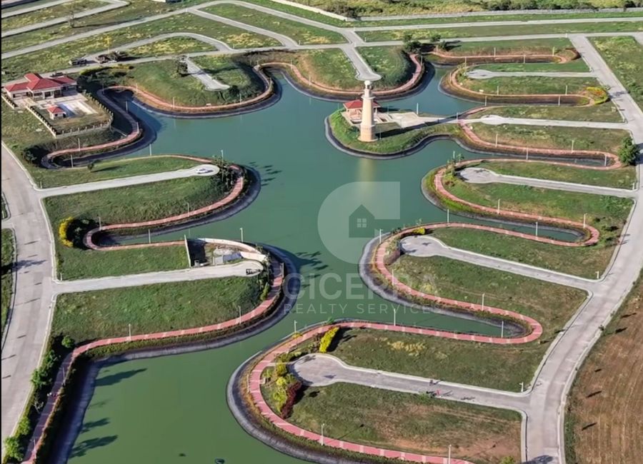 LakeFront Inner Lot For Sale at The Lake at St. Charbel Dasmarinas Cavite