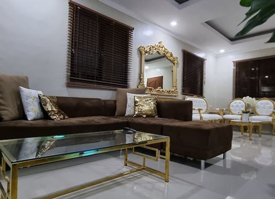 Bungalow House and Lot for sale with 4 bedrooms and pool in Arayat near to Magalang downtown