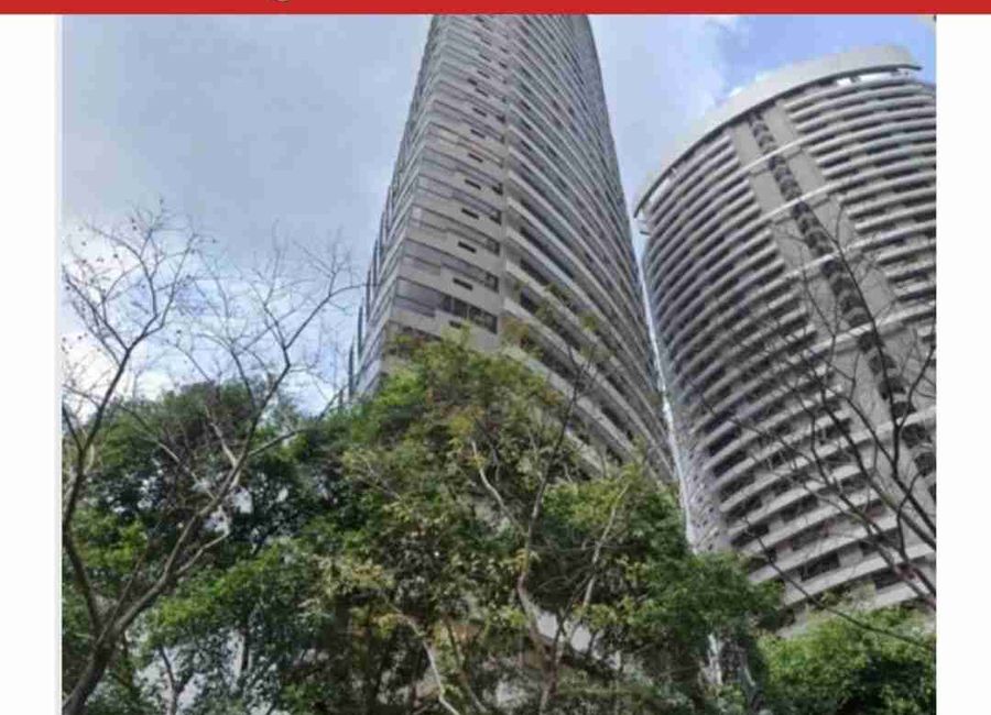 ICON RESIDENCES BGC Interior - Designed 2BR with Golf Course Views