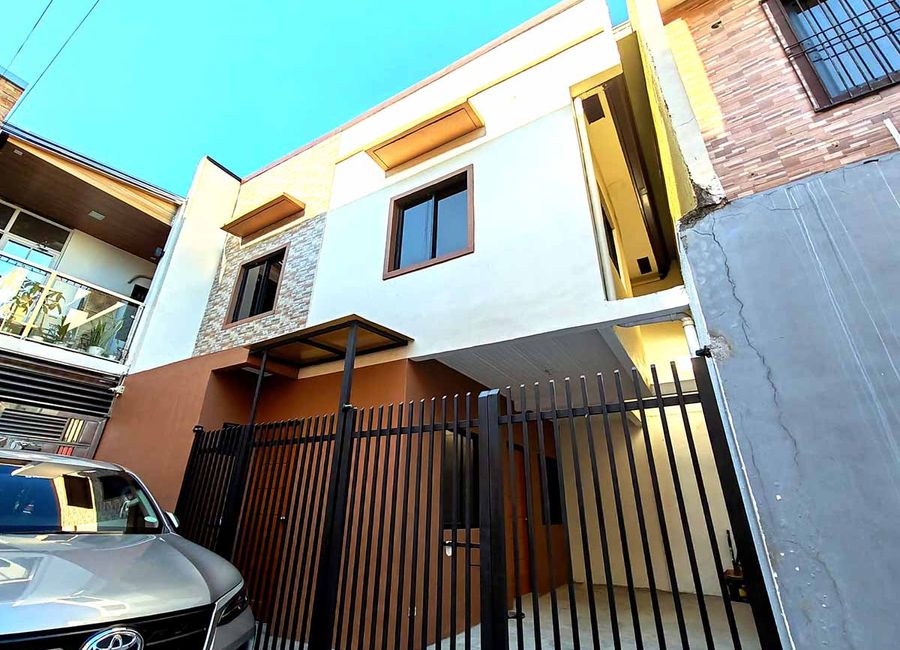 Affordable Townhouse for sale in Maligaya Park Subdivision, Novaliches ...